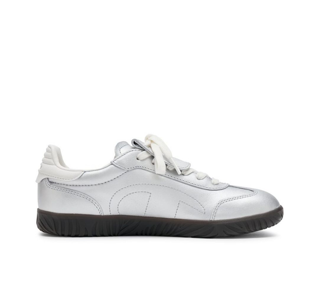 CHAMPION ESSENTIALS CHAMP T-TRAINER "METALLIC SILVER" – ETEFT AUTHENTIC